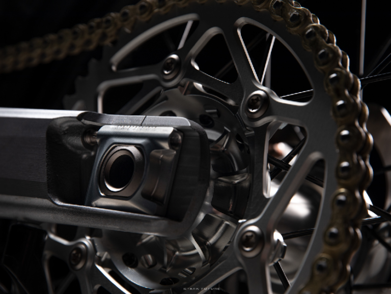 Stark VARG MX – High-Performance Electric Dirt Bike for Motocross ...